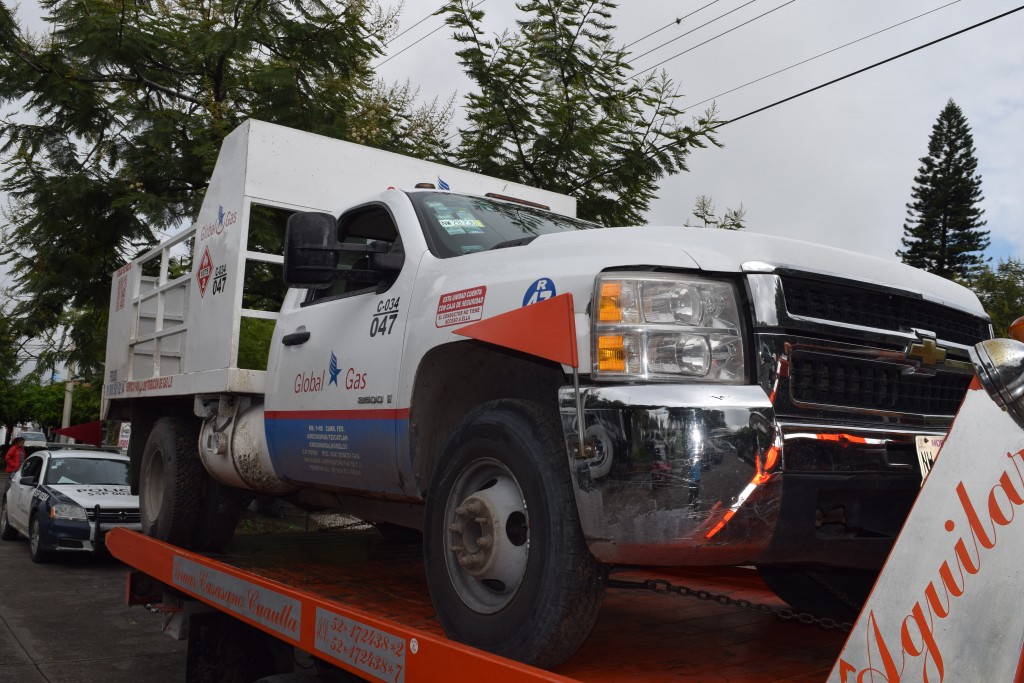 Recuperan camioneta de Global Gas con reporte de robo – Zona Centro Noticias