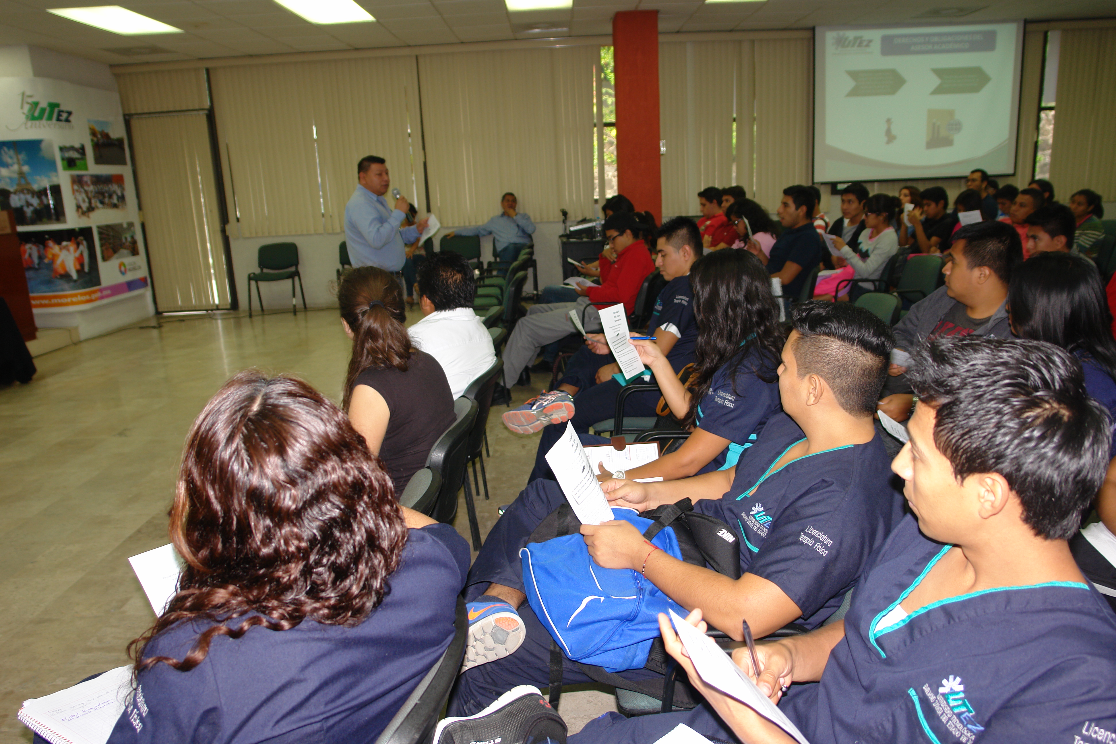 Presentan examen de admisión para la UTEZ – Zona Centro Noticias