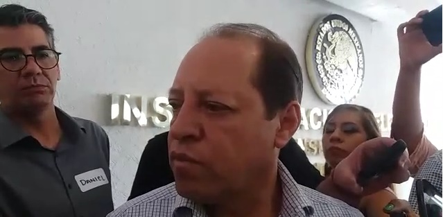 Enrique Alonso permanecerá en la contienda y mantiene su candidatura ...