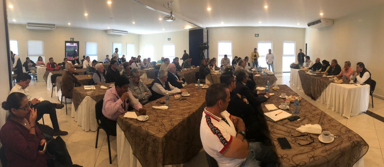 Alcalde de Jiutepec, Rafa Reyes presenta a Bernardo Luis Rosillo como ...