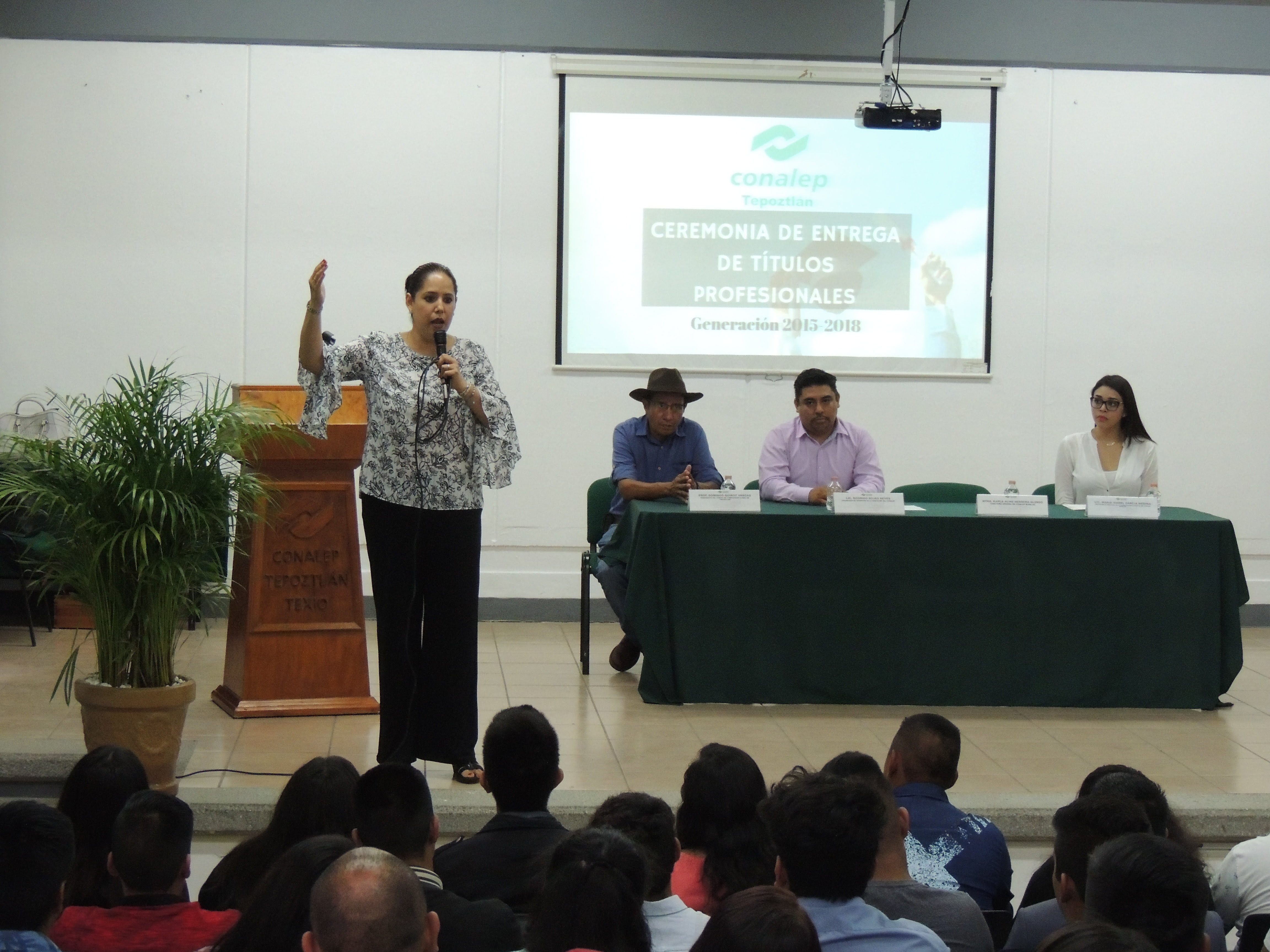 Reciben alumnos del Conalep Tepoztlán títulos y cédulas profesionales ...