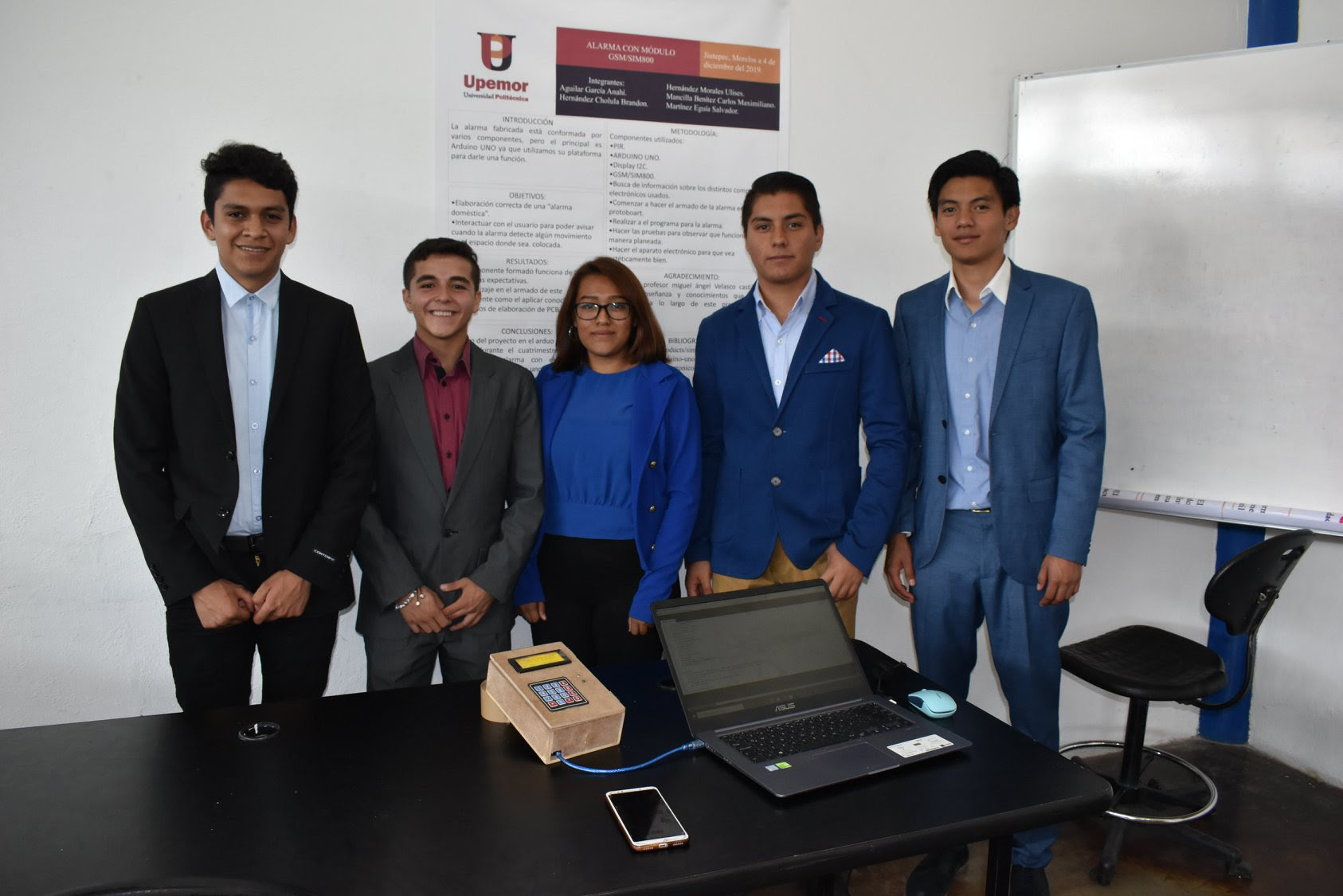 Estudiantes de Upemor presentan proyectos tecnológicos – Zona Centro ...