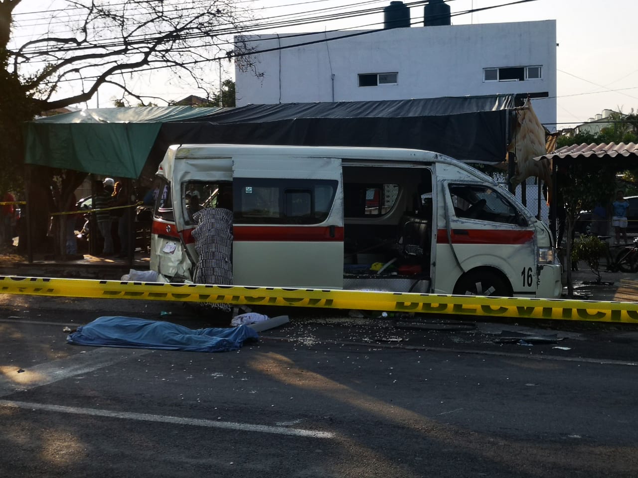 Tráiler Se Queda Sin Frenos En La México Cuautla Deja Dos Muertos Y